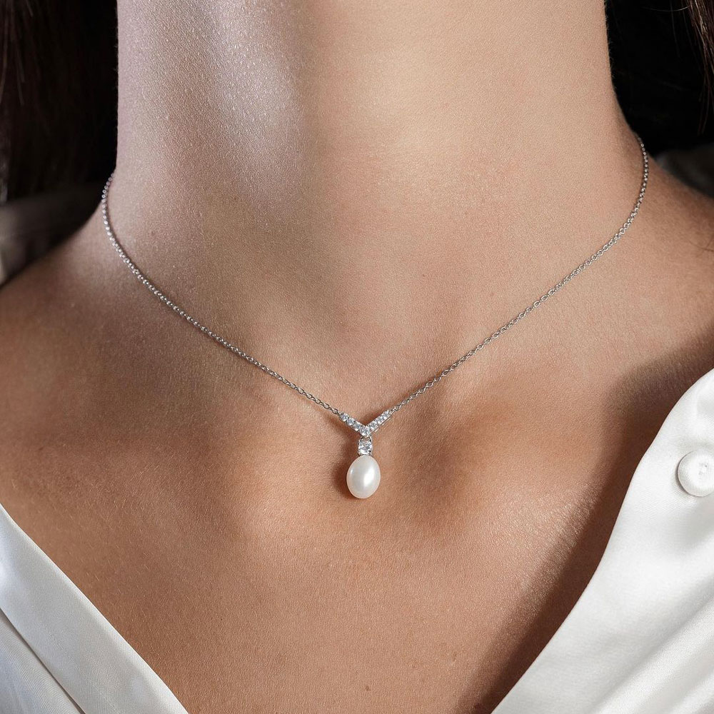 Colier perla naturala neagra si cristale cu lantisor argint DiAmanti ...